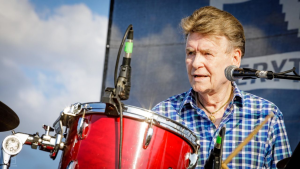 John Hoffmann -- News From Snoburbia